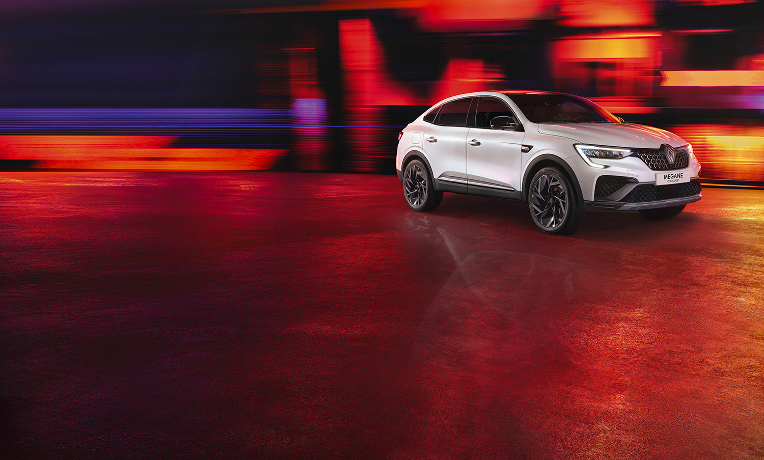 Novi Megane Conquest full hybrid E-Tech - moderan SUV